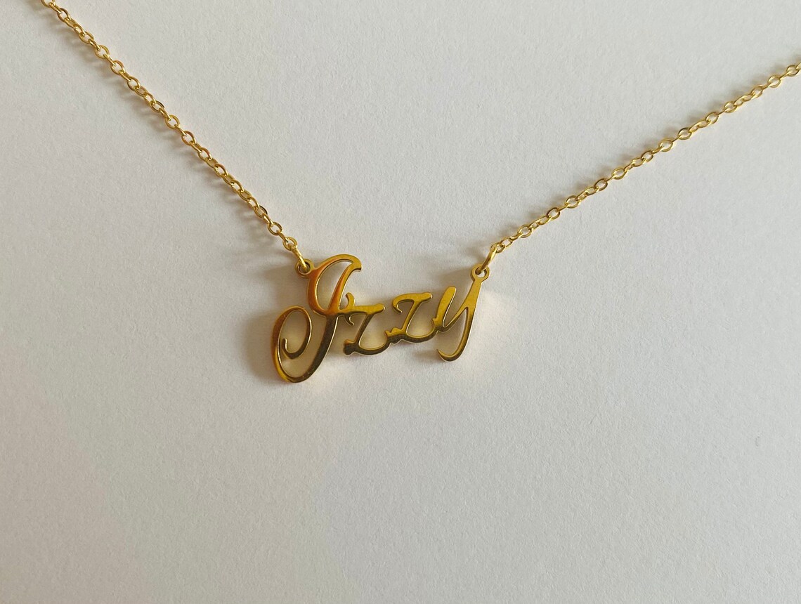 Izzy Stainless Steel Name Necklace in Gold - Etsy UK