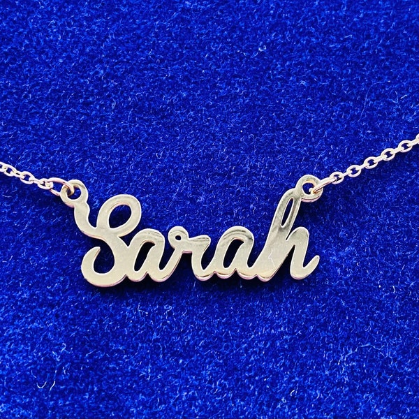 Sarah Name Necklace - Etsy