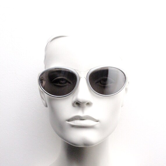 90s vintage futuristic oversized bug eye sunglasses. … - Gem