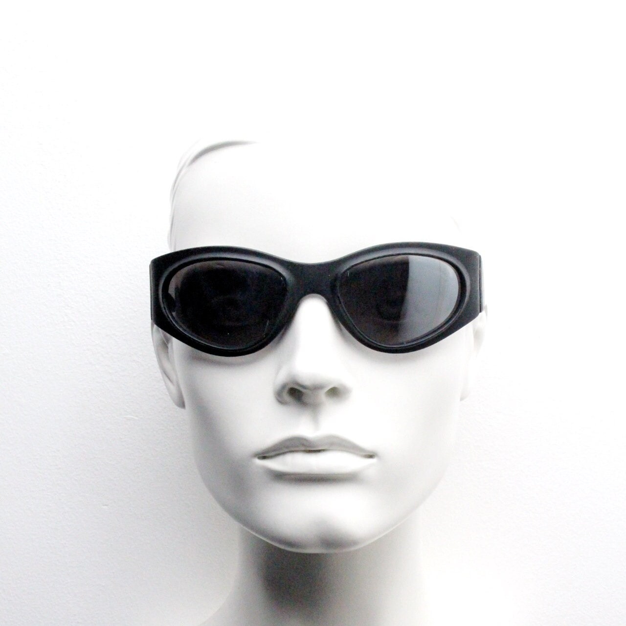 90s Vintage Futuristic Super Hero Bug Eye Goggle Sunglasses. Black ...