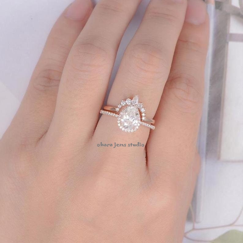 Pear Cut Bridal Ring Set / Pear Shaped Wedding Ring Set / Hi - Etsy