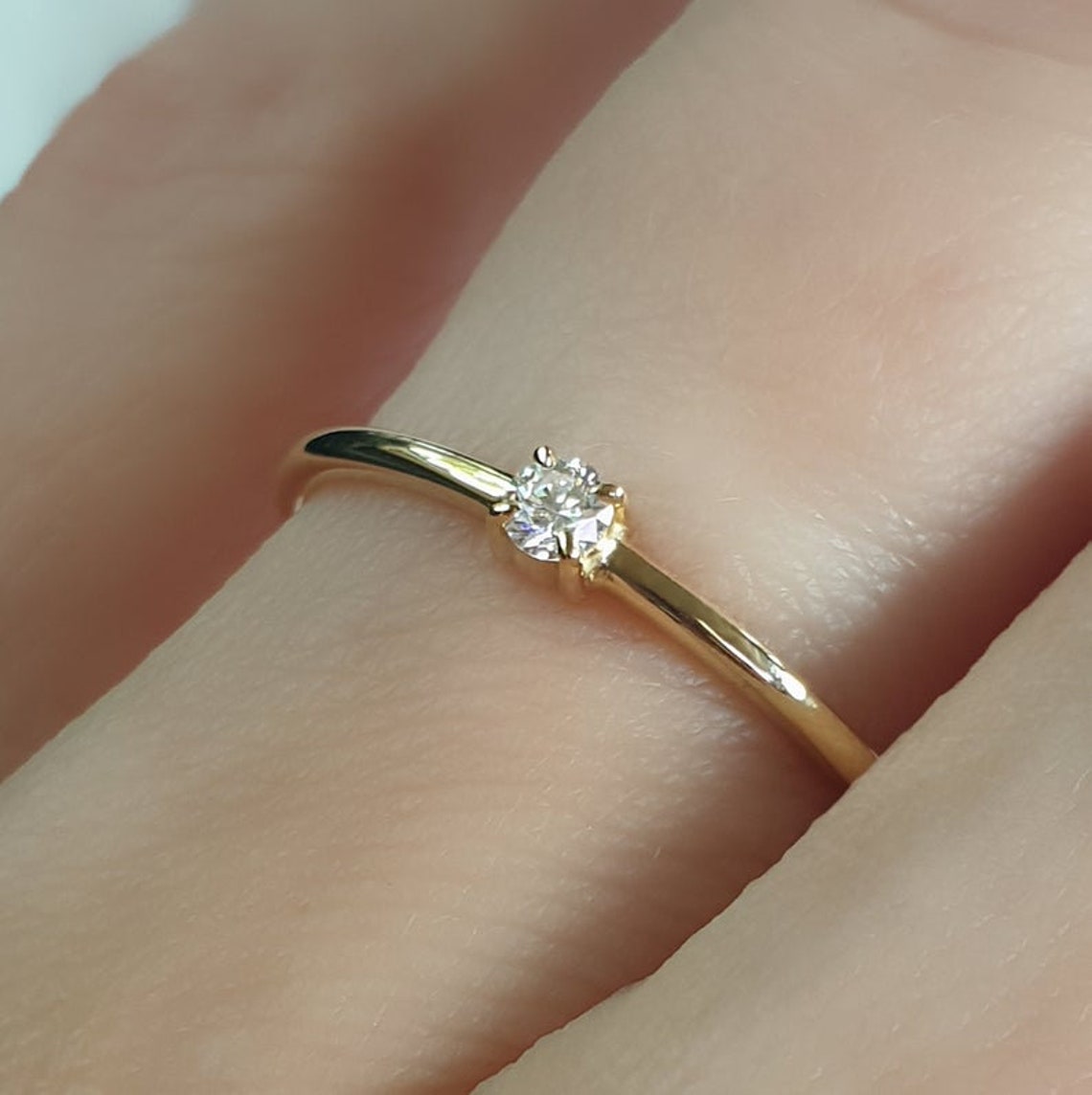 Small Diamond Engagment Ring Tiny Moissanite Diamond Ring - Etsy