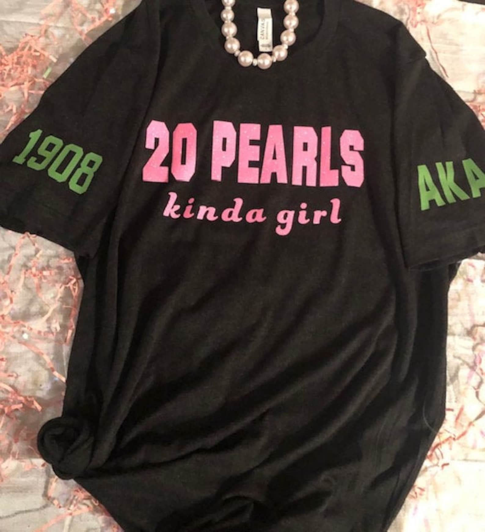AKA Glitter 20 Pearls T-shirt With Details on Both Sleeves - Etsy