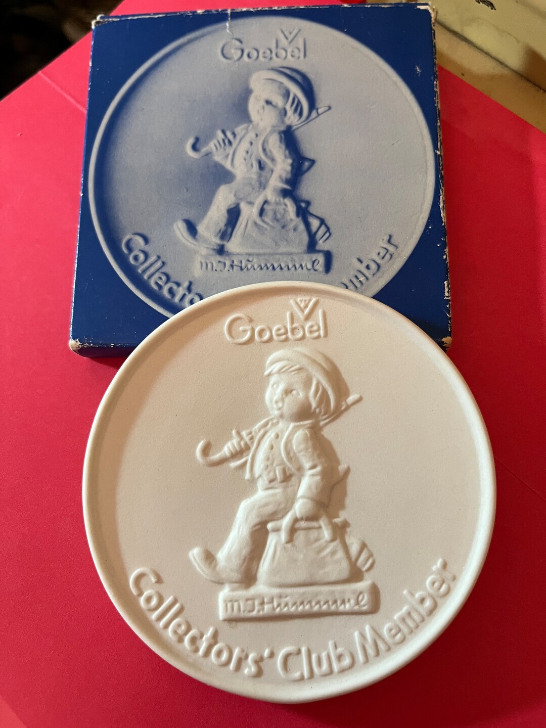 Goebel Collectors Club Member 1976 Ceramic Bisque 4" Plate Box - Etsy