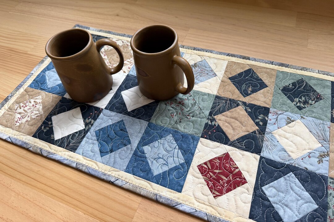 Bit of Winter Quilted Table Runner - Etsy