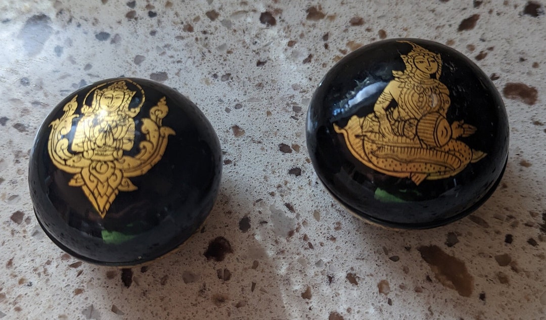 Black Lacquer Bowl Trinket Box With Lid in Black With Gold - Etsy