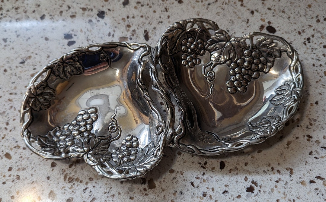 Vintage Godinger Silver Art Co. Double Heart Grape Pattern Silver Plate ...