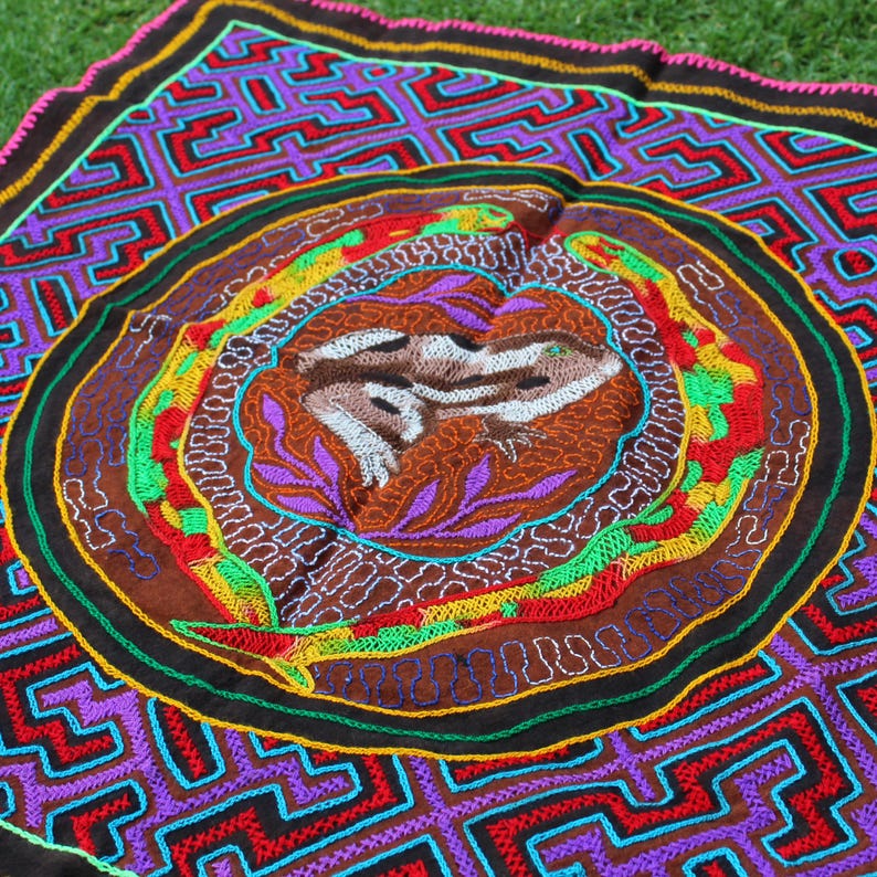 Shipibo Handmade Embroidered Altar Cloth, Snakes & Kené Pattern, 74 Cm ...