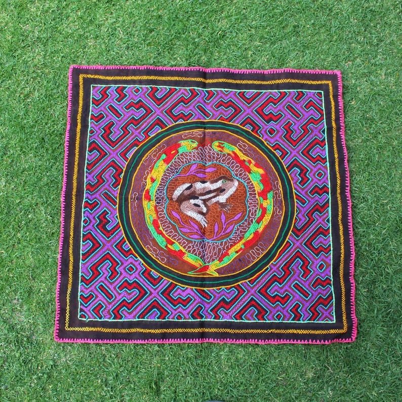 Shipibo Handmade Embroidered Altar Cloth, Snakes & Kené Pattern, 74 Cm ...