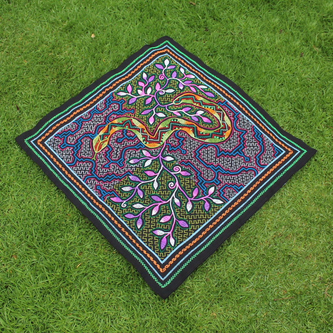 Cosmic Snake, Chakruna & Traditional Kené Pattern Shipibo Handmade ...