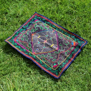 Chakruna & Kené Pattern Shipibo Embroidery Altar Cloth Made by Shipibo ...
