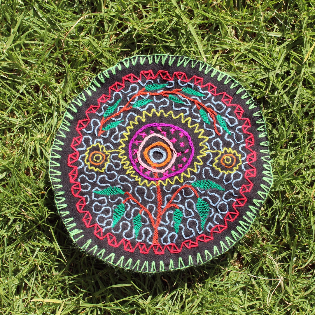 Sunny Flower With Chakruna & Kené Pattern Shipibo Embroidery | Altar ...