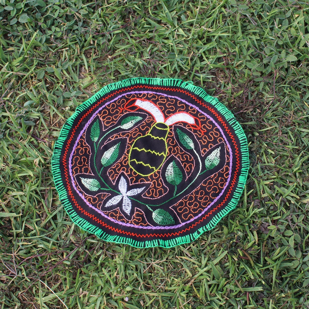 Doble Snake Pattern Shipibo Embroidery | Altar Patch Made by Shipibo ...