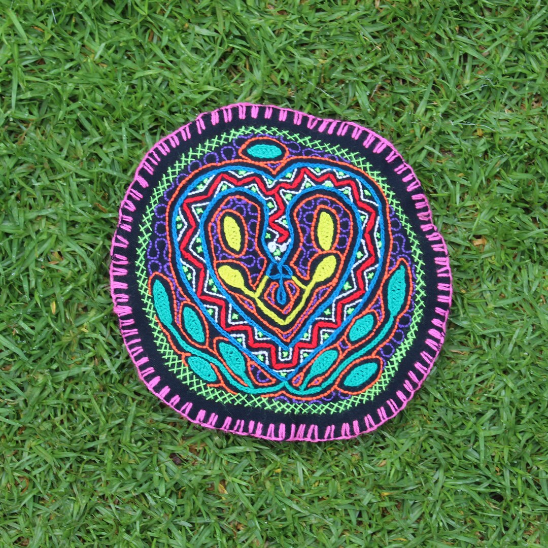 Heart-shaped Snake, Chakruna & Kené Pattern Shipibo Embroidery Altar ...