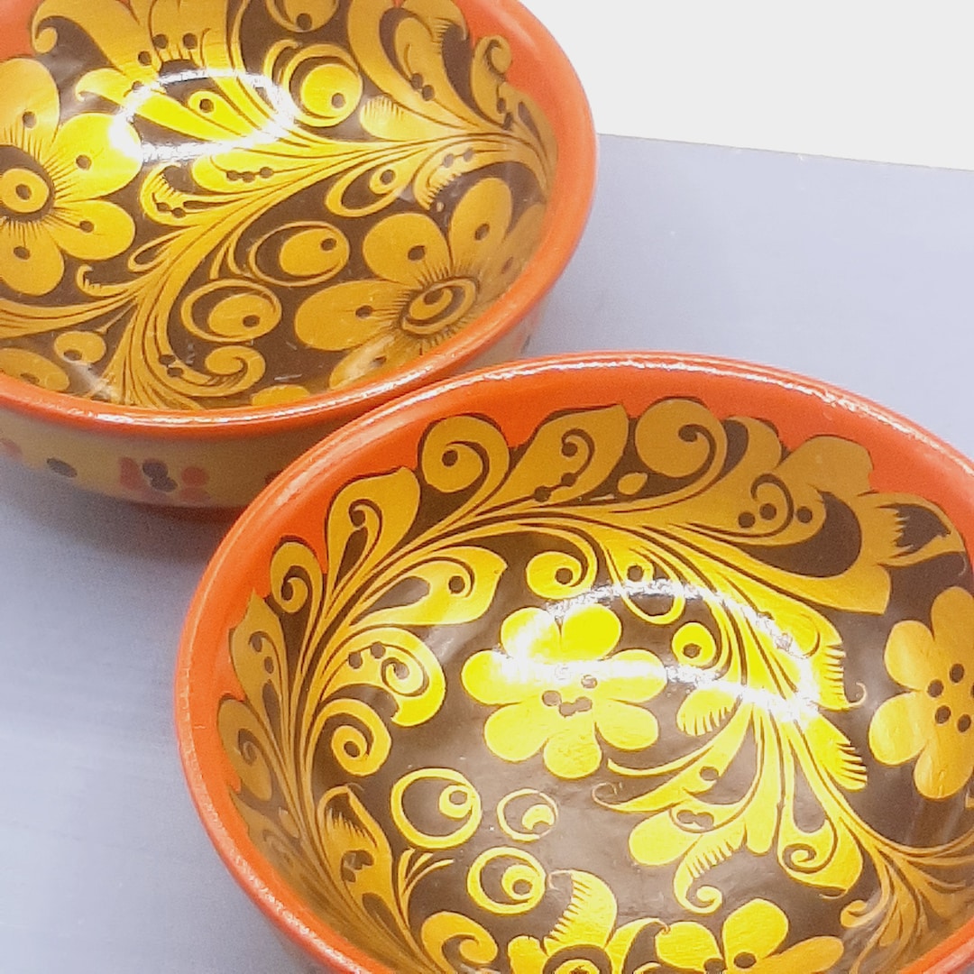Pair Russian Khokhloma Laquer Bowls... Hand Painted Wooden Dishes ...