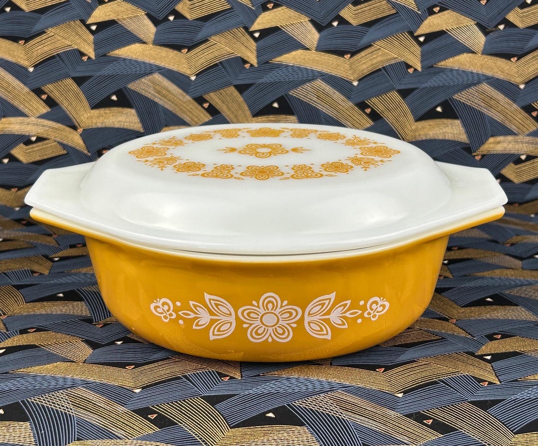 Pyrex Butterfly Gold Casserole With Lid / 1.5 Quart / Made in USA ...
