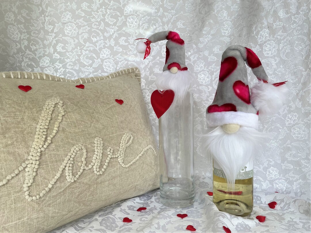 Valentine's Gnome Bottle Cover, Plush Fleece Wine Topper - Etsy
