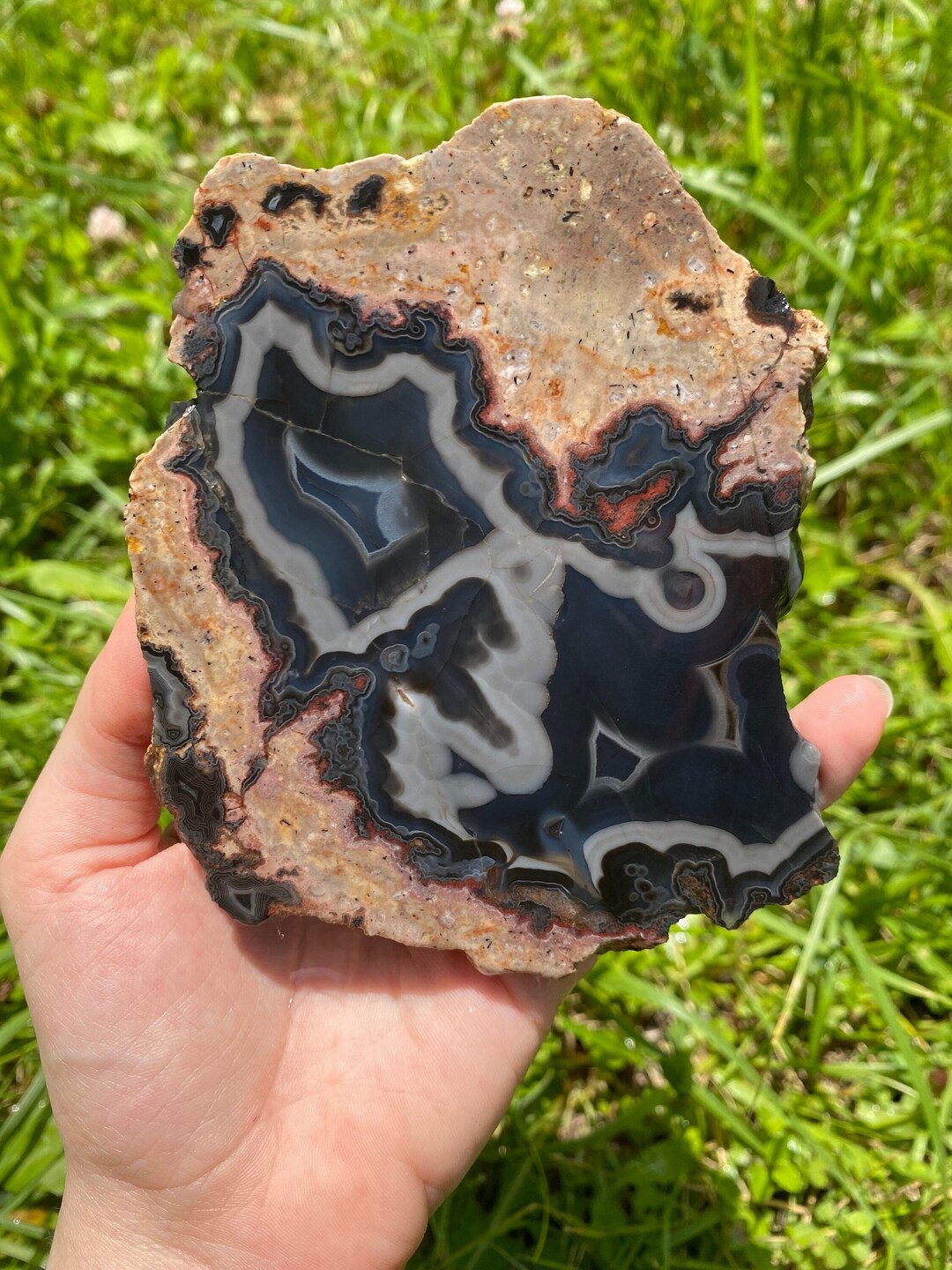 Laguna Agate Slab With Dark Blue, Black and White Bands and Laces ...