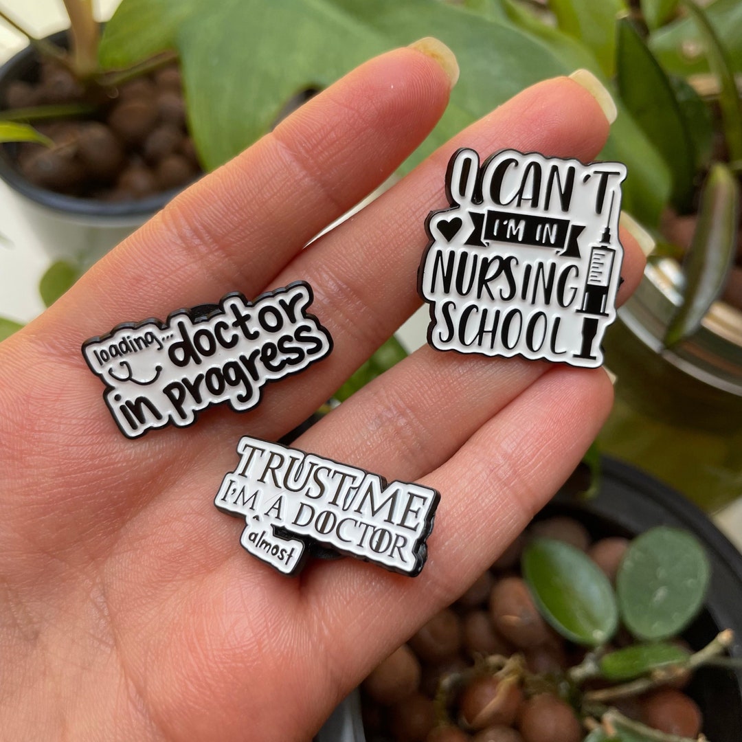 Healthcare Worker Enamel Pin Medical Badge for Future Doctors, Doctor ...