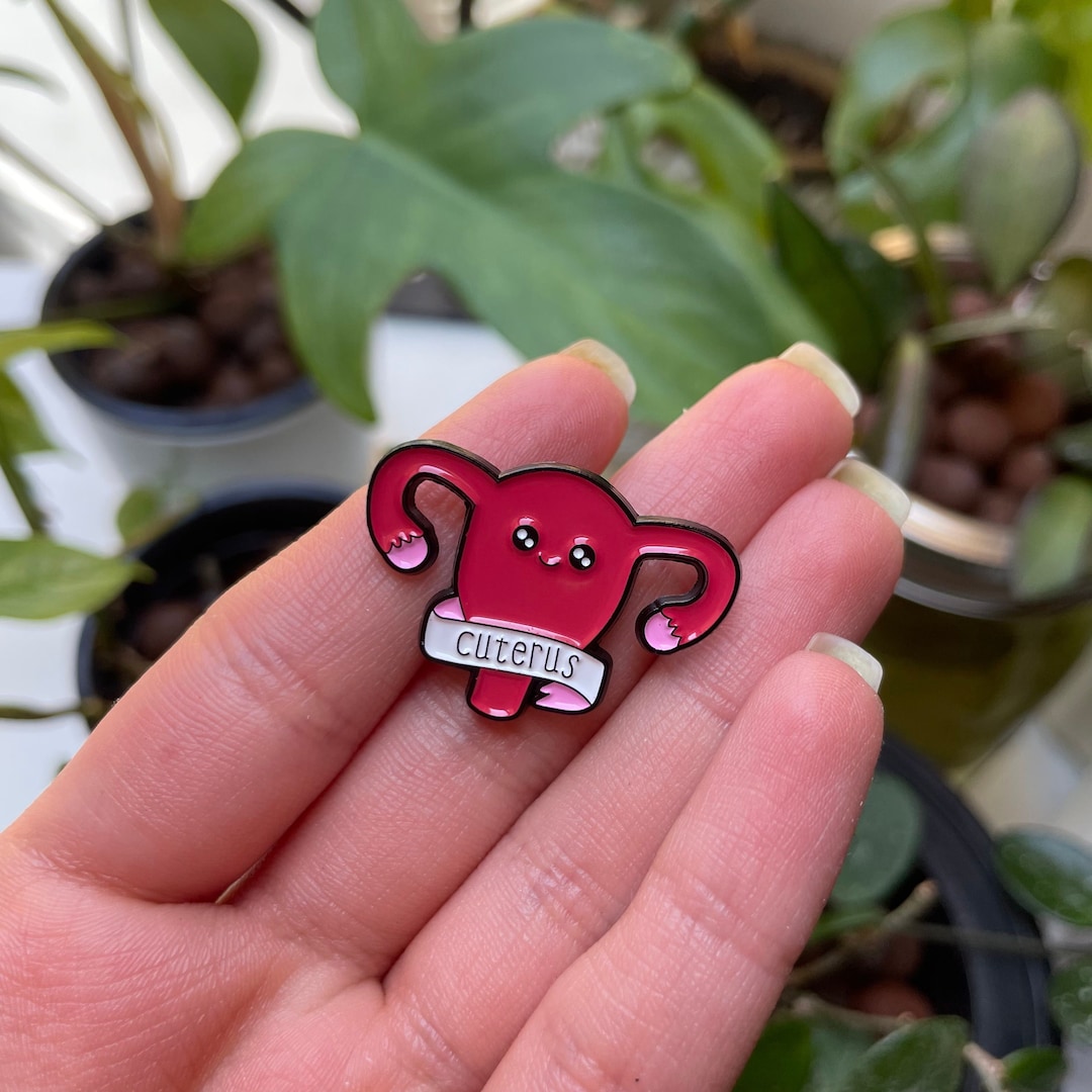 Cuterus Uterus Anatomy Enamel Pin Medical Badge for Doctors Nurses Hat ...