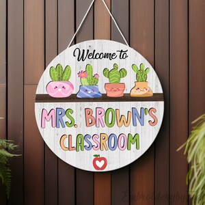 Custom Door Sign for Teachers, Teacher Welcome Classroom Door Hanger ...