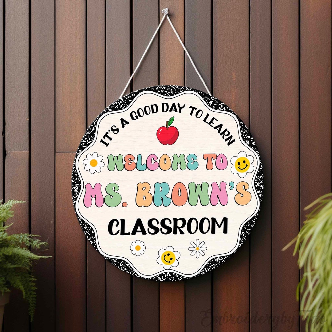 Door Hanger Custome Name for Teacher, Back to School Gift Teacher ...