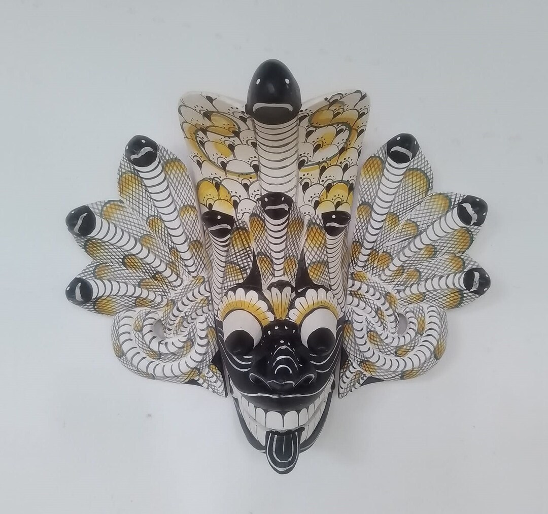 Sri Lankan Handmade Wood Wall Decor | Traditional Cobra Decorative Tiki ...