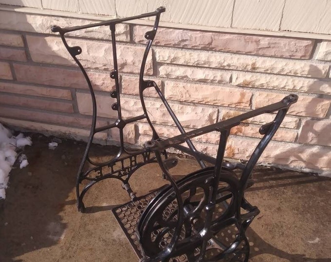 Vintage Cast Iron Sewing Machine Base - White - Etsy