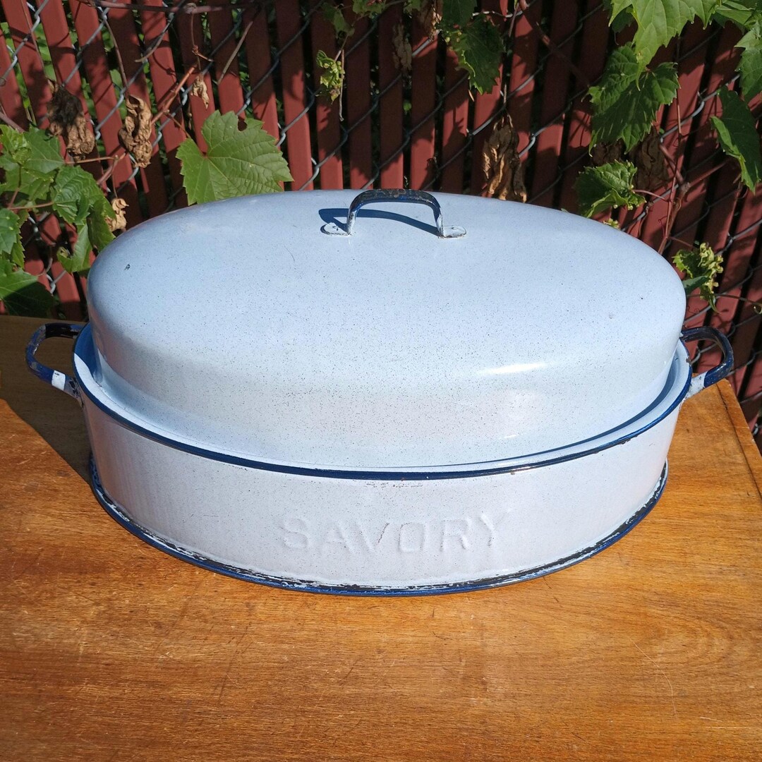 Vintage Enamelware Roaster - Savory - Beautiful Light Blue With Dark ...
