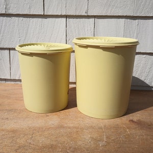Vintage Tupperware Flour and Sugar Containers Harvest Gold - Etsy