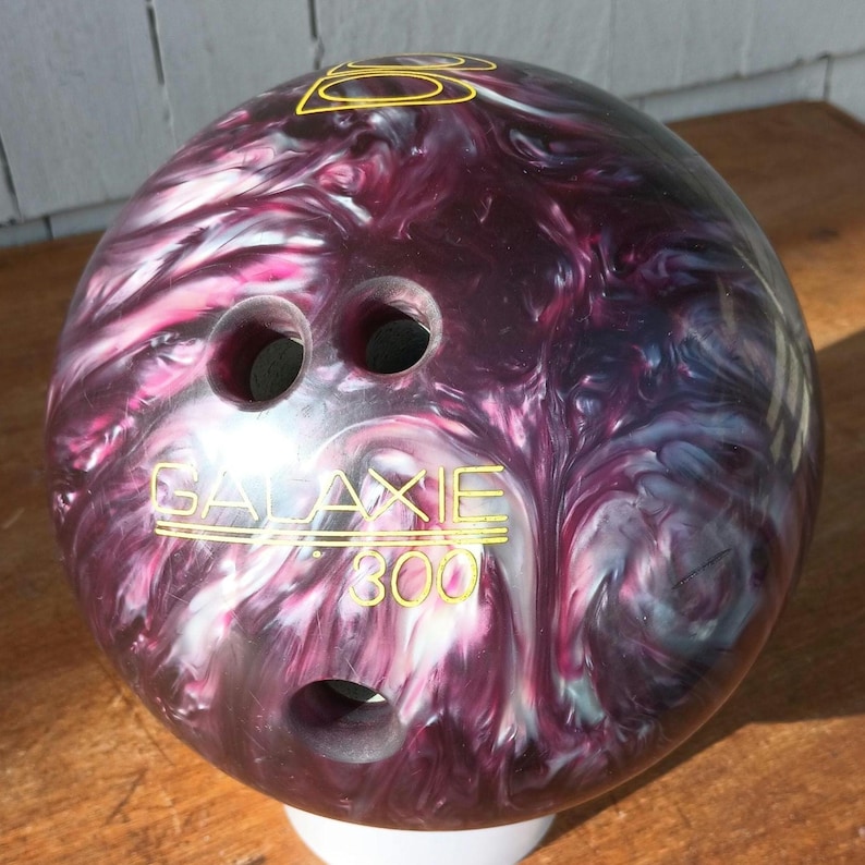 Galaxie 300 Bowling Ball