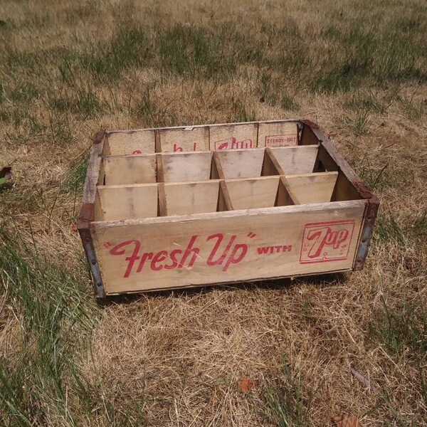 7up Crate - Etsy