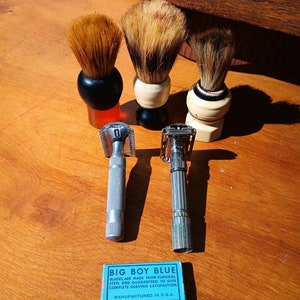 Vintage Hanging Shaving Shelf With Mirror and Shaving and Grooming ...