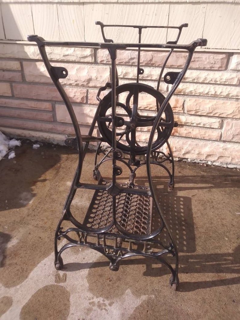Vintage Cast Iron Sewing Machine Base White - Etsy