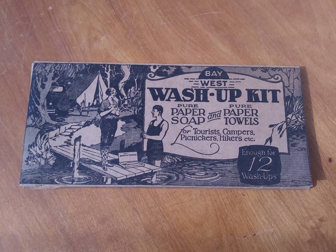 Vintage Bay West Wash-up Kit With Soap and Towels - Amazing 30s/40s ...