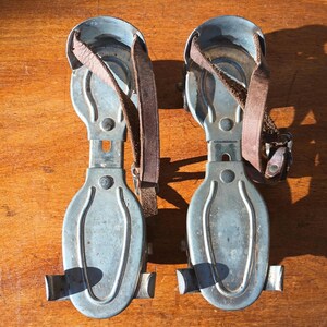 Vintage Roller Skates With Red Wheels - Globe Union Co., Milwaukee, WI ...