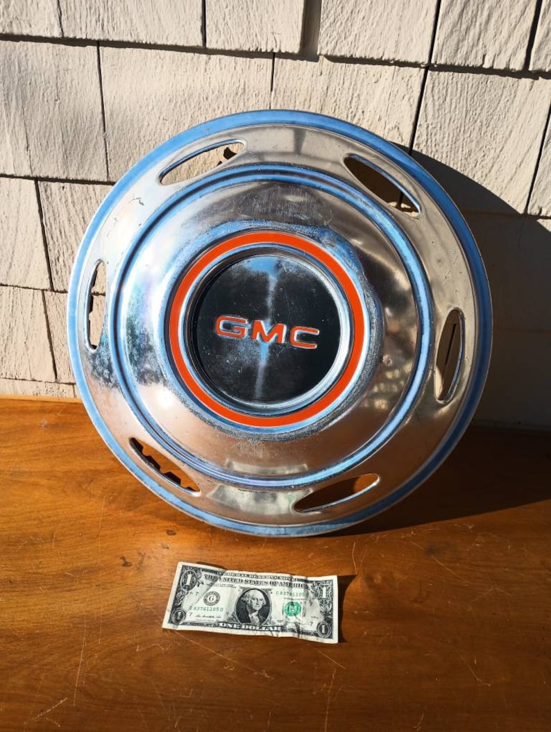 Vintage Large Aluminum GMC Hubcap - Etsy