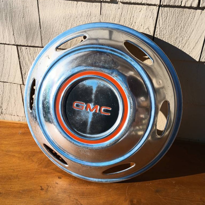 Vintage Hubcaps - Etsy
