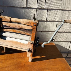 Vintage Wash Roller or Clothes Wringer - Horse Shoe Brand - Eclipse ...