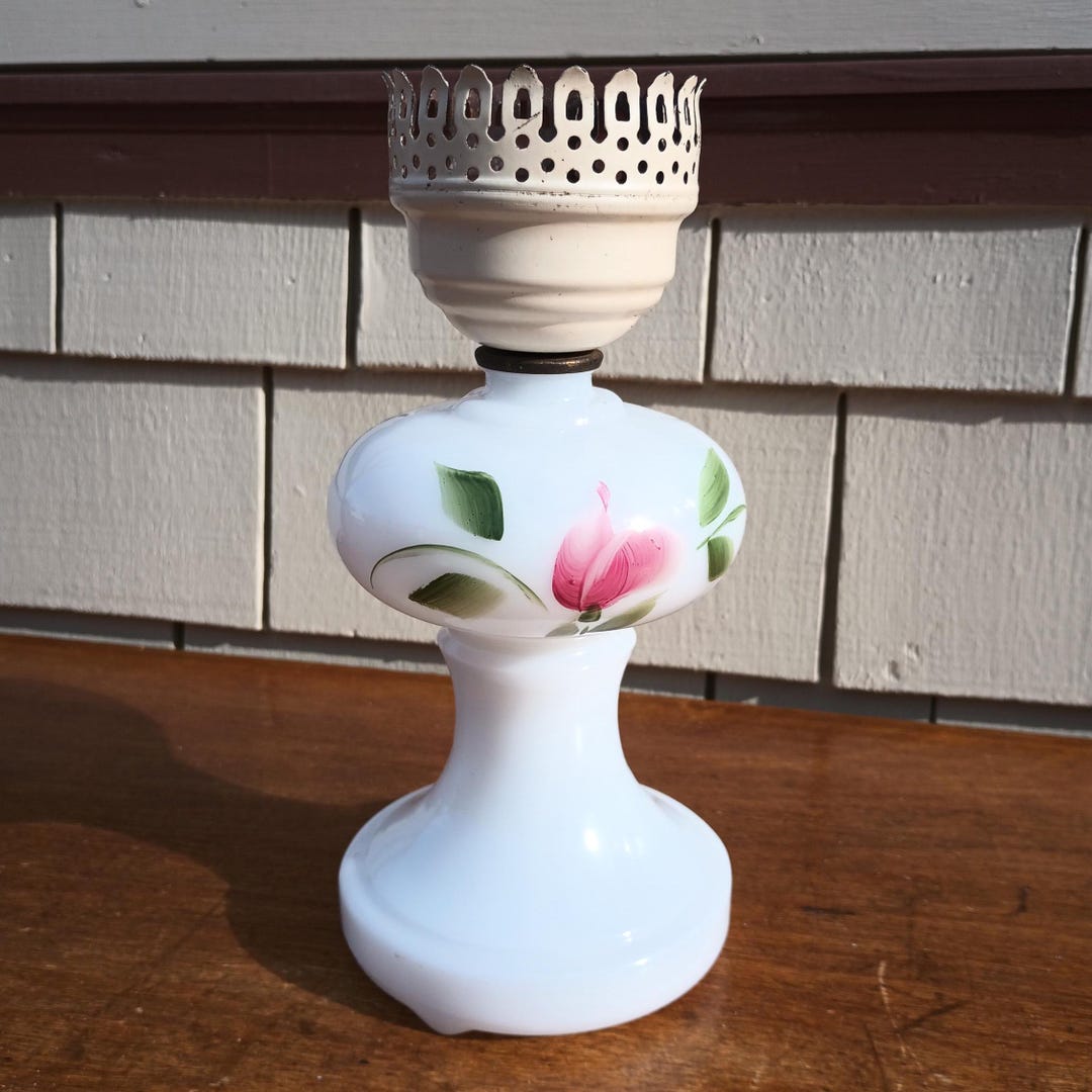 Vintage Small Table Lamp With White Glass Painted Base - No Wiring ...