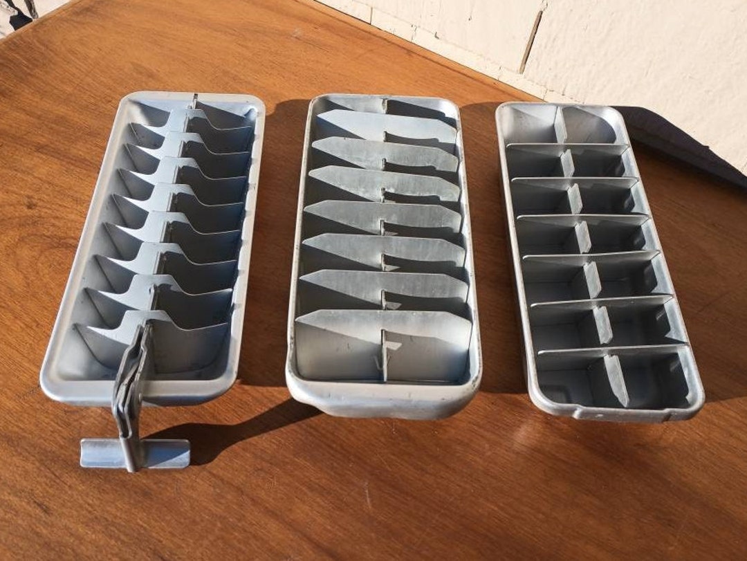 Vintage Ice Cube Trays - Group of 3 - Etsy