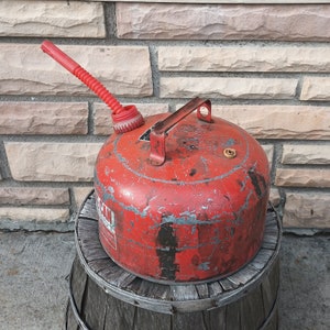 Vintage Gas Can (decorative or Repurpose Only) - Etsy
