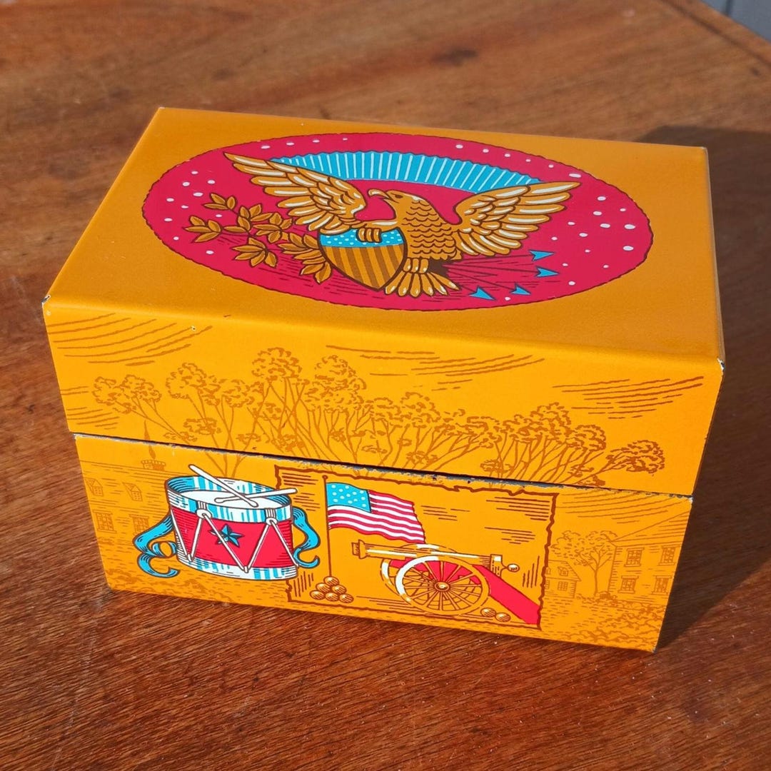 Vintage Recipe Box With Bicentennial Theme - Syndicate Manufacturing ...