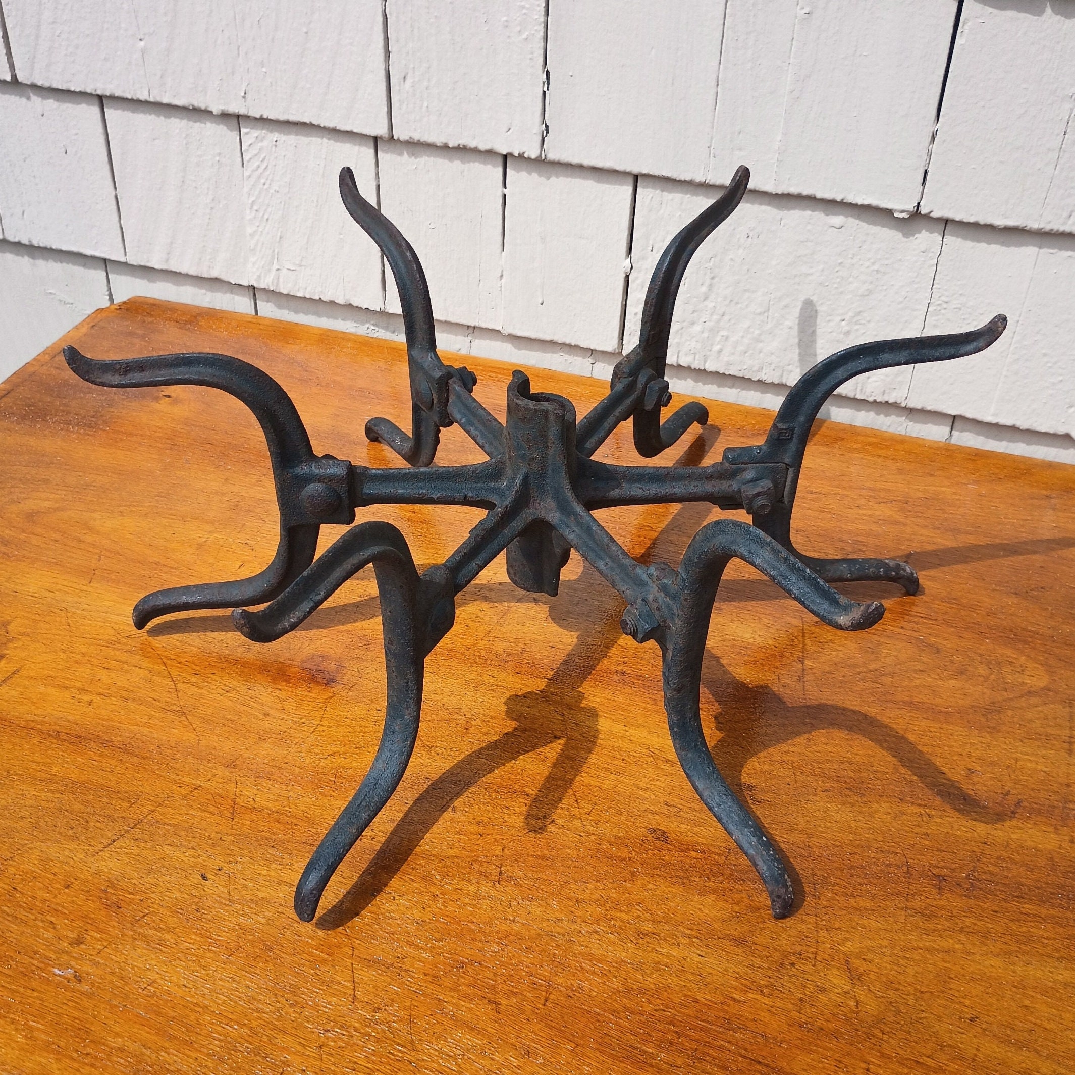 Vintage Cast Iron Hose or Wire Reel - Amazing Rusty Patina - Perfect ...