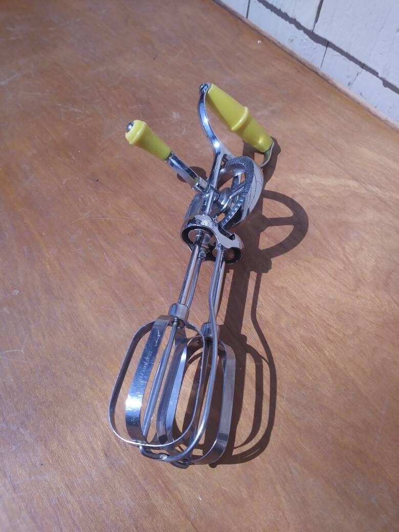 Vintage Hand Mixer Shiny Chrome and Sunny Yellow - Etsy