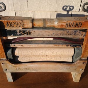 Vintage Wash Roller or Clothes Wringer - Anchor Brand - Lovell ...