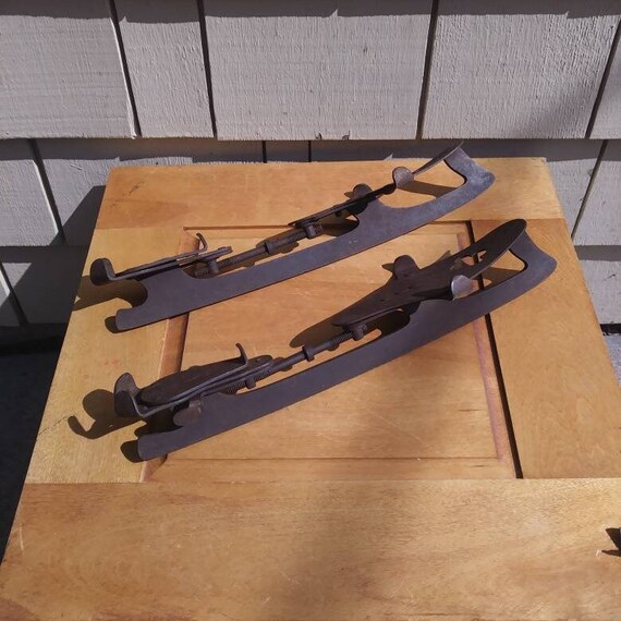 Vintage Pair of Clamp on Ice Skates Winslow's National - Etsy