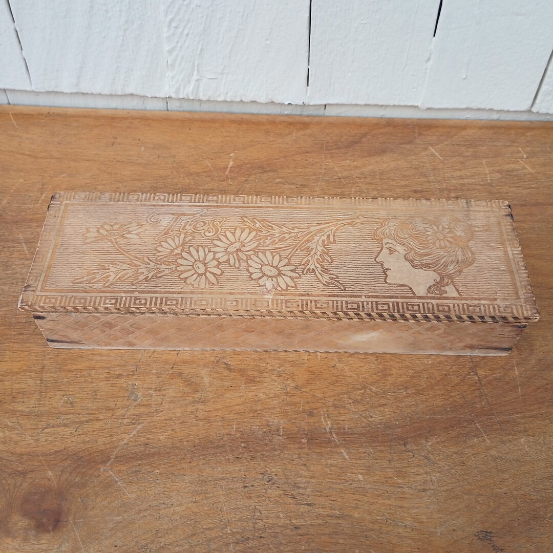 Vintage Tie Box Pyrography burnt Wood - Etsy