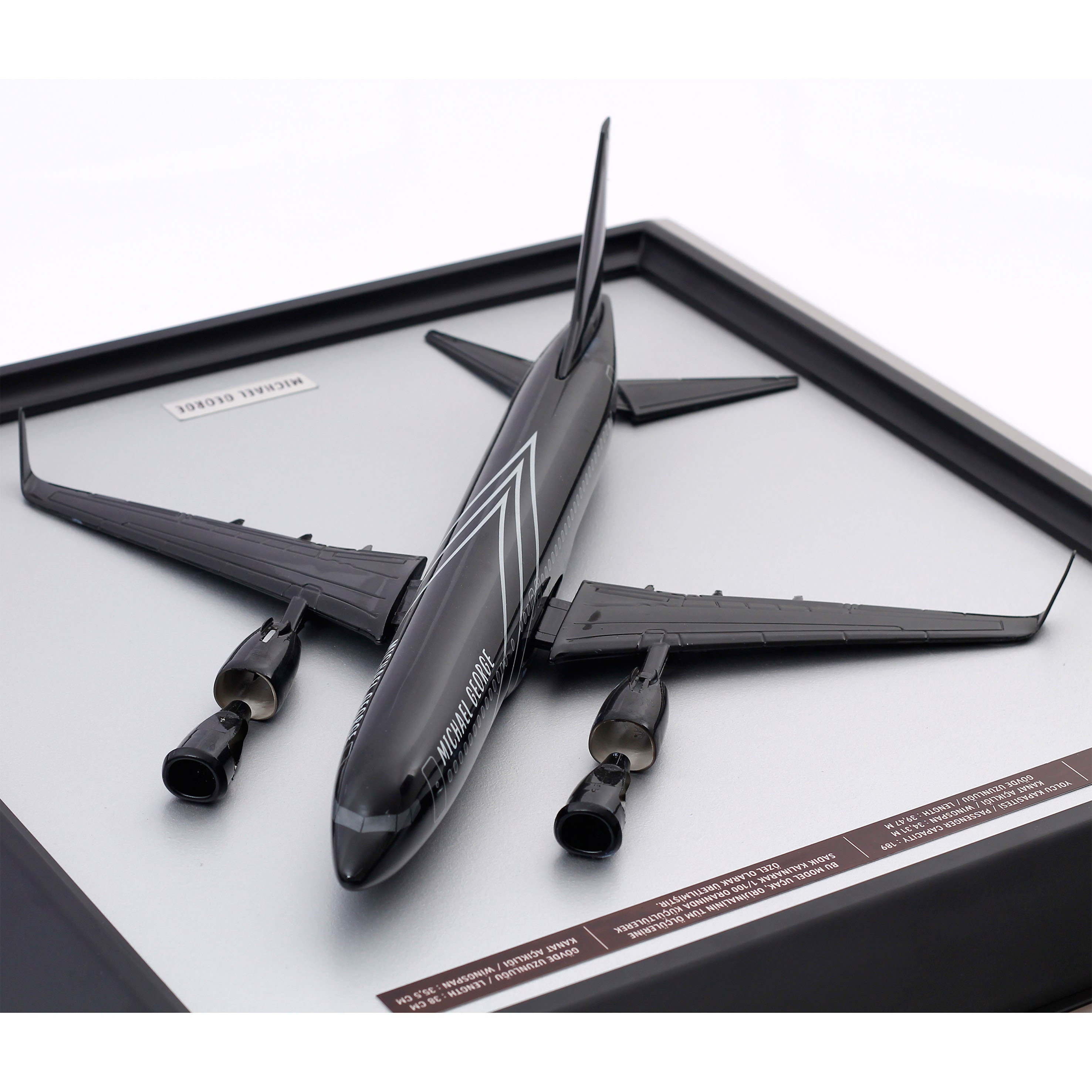 Boeing 737 Model Airplane Frame, 1/100 Scaled Airplane Wooden Frame ...
