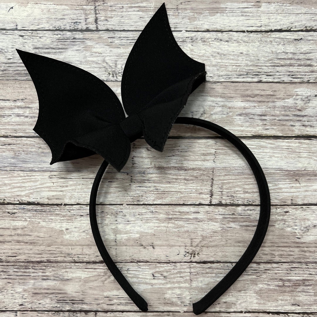 Black Bat Bow Headband. | Halloween Headband.| 5" Bat Wing Headband. - Etsy
